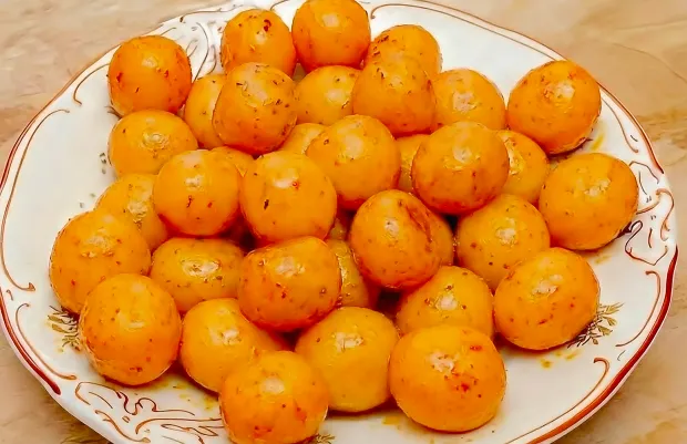 Portuguese Parisienne Potatoes Recipe | Flavorful Oven-Baked Potatoes